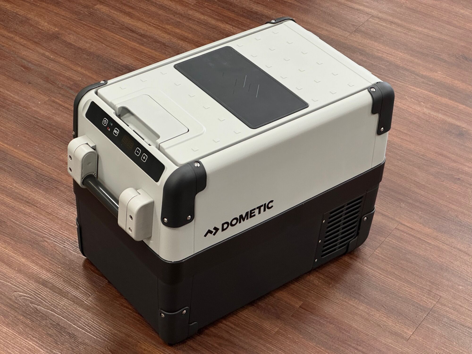 Dometic CFX 28 Kompressorkühlbox vom Familienbetrieb